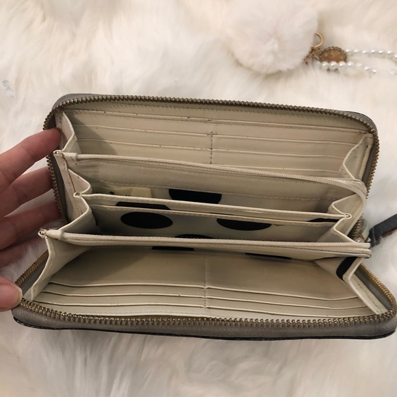 kate spade | Bags | Pre Loved Kate Spade Gray Large Leather Wallet ...